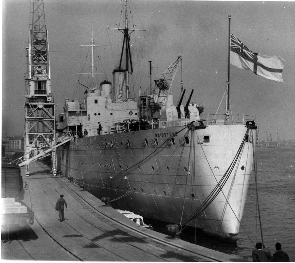 Submarine Depot ships and Submarine Rescue ships